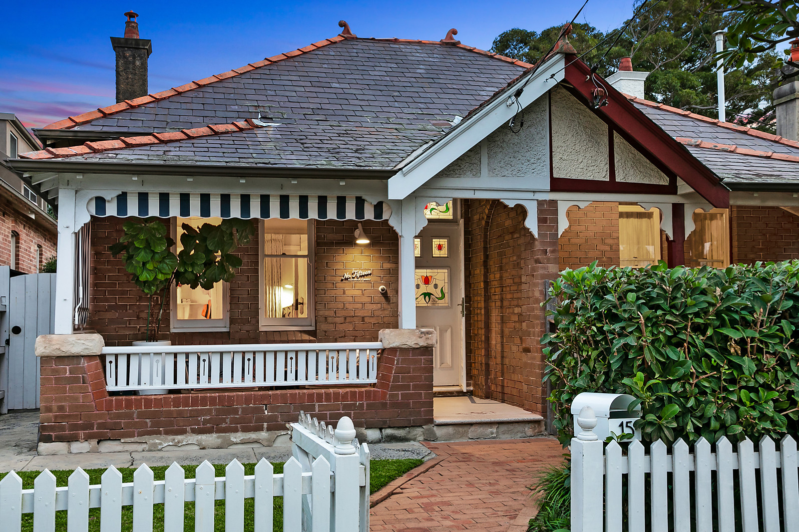 15 Alexander Street