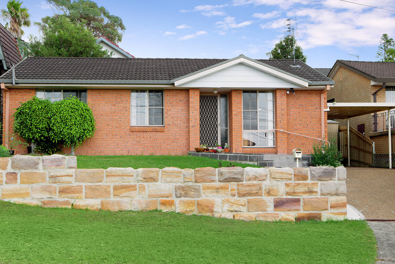18 Edward Street